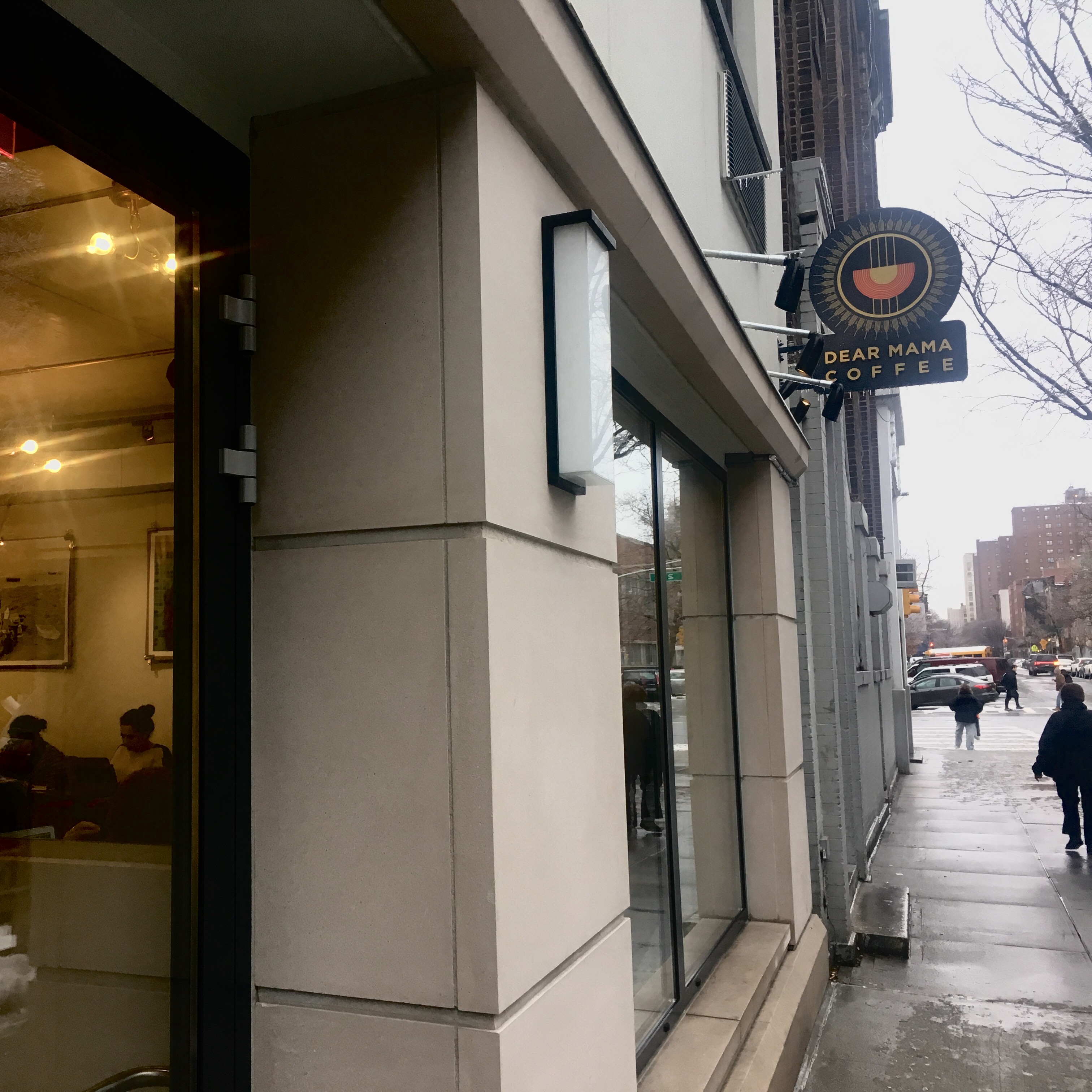 Dear Mama: A Community Coffee Shop in Harlem – NYC Under Grounds